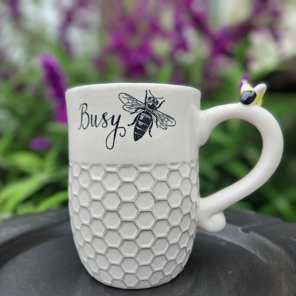 Dining | Honey Bee Queen Coffee Mug With Handle White Ceramic Honeycomb ...
